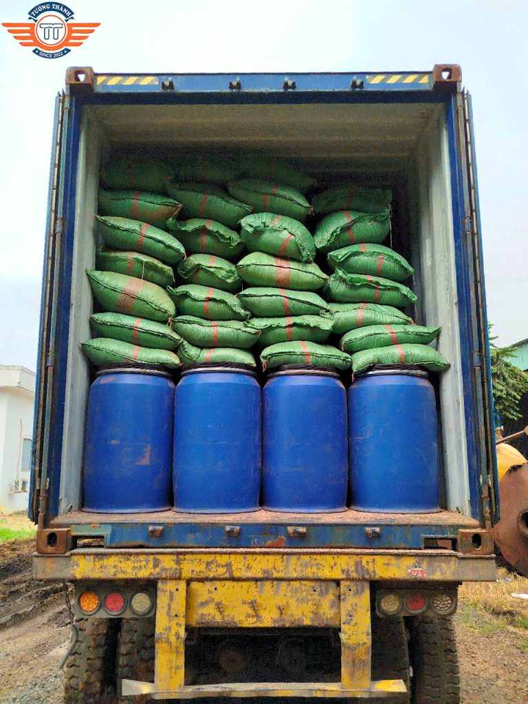 🇻🇳 EXPORTING 20 CONTAINERS OF KATTHA OIL TO INDIA EVERY MONTH – A ...
